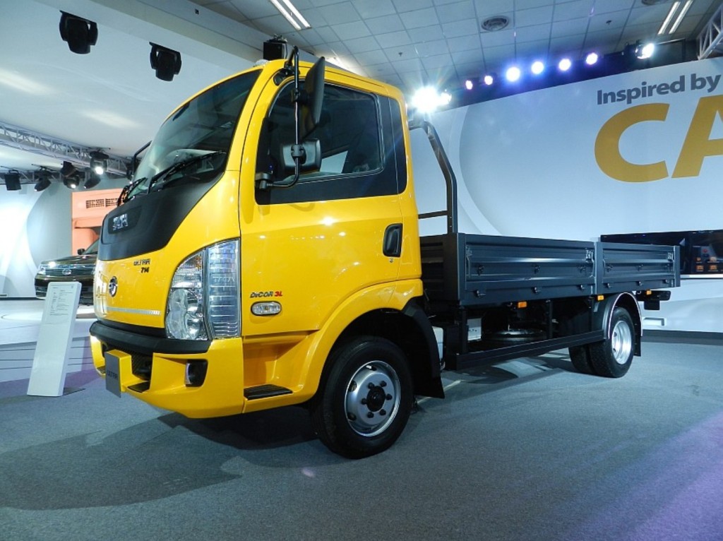Грузовой автомобиль TATA LPT 613/38: характеристики
